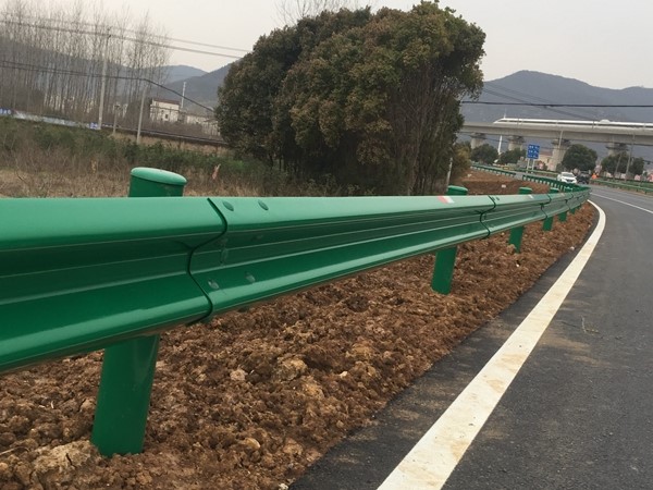 Importance of Highway Guardrails for Road Safety